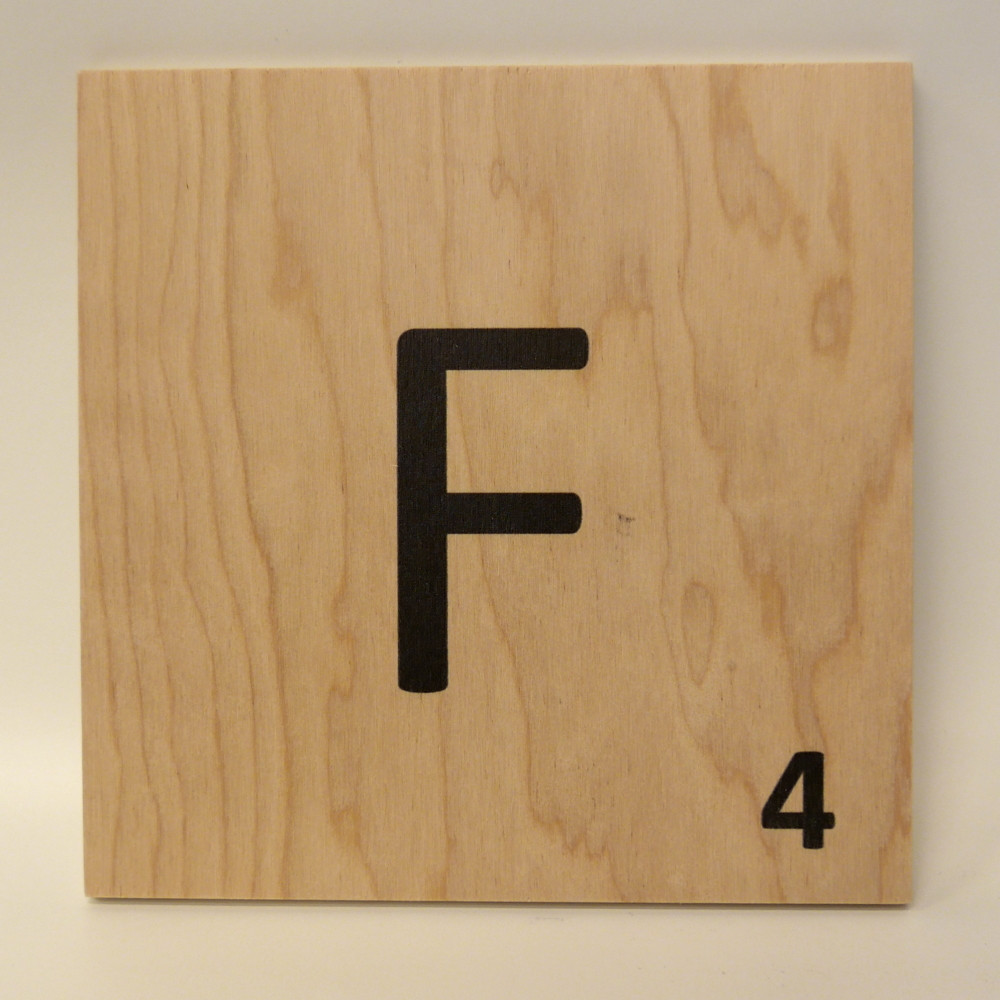 Scrabble fali dekoráció - F betű